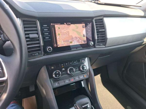 Серый Шкода Kodiaq 2022 в Вильнюс, объемом двигателя 1.50 л и пробегом 170 тыс. км за 18755 €, фото 8 на AUTOMOTO.COM.LV