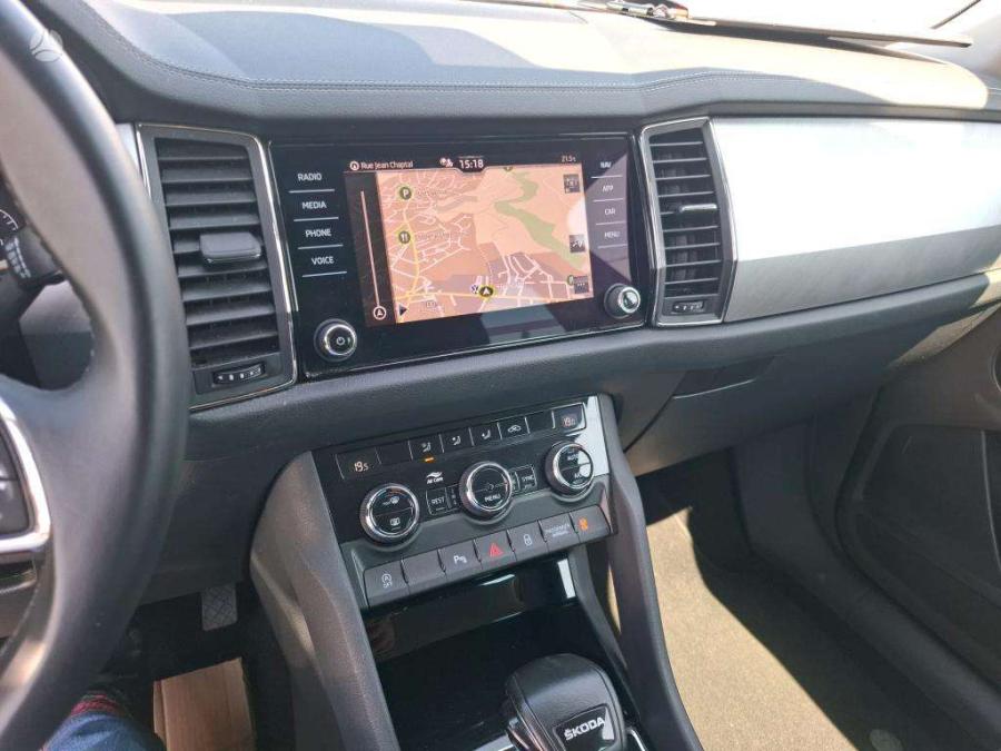 Серый Шкода Kodiaq 2022 в Вильнюс, объемом двигателя 1.50 л и пробегом 170 тыс. км за 18755 €, фото 9 на AUTOMOTO.COM.LV