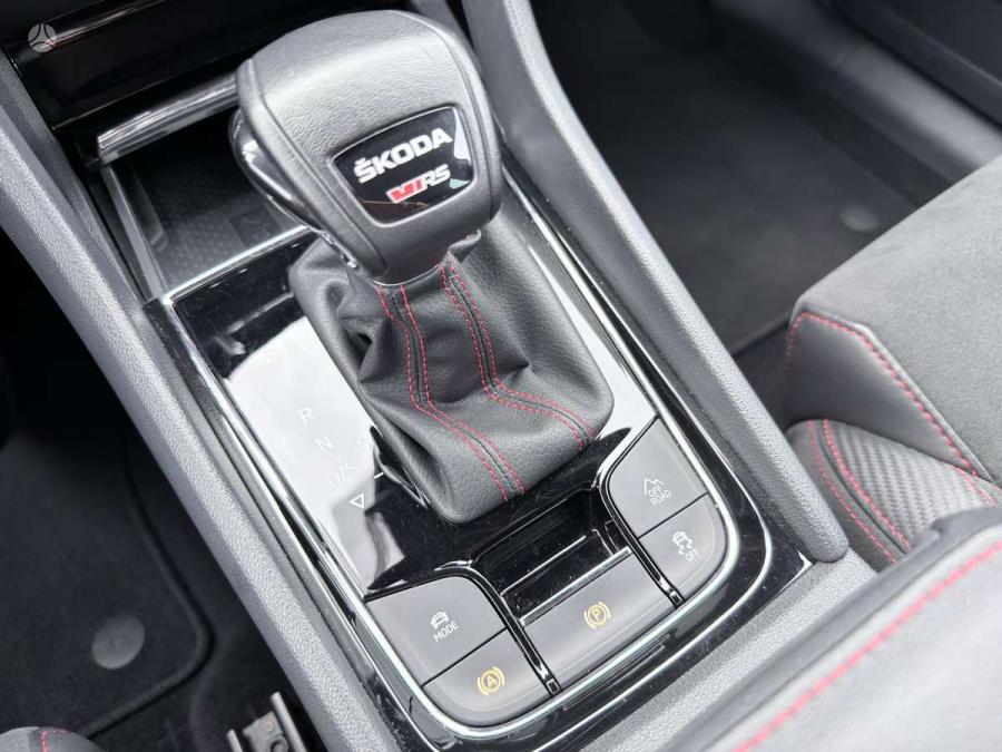 Серый Шкода Kodiaq 2022 в Вильнюс, объемом двигателя 1.98 л и пробегом 124 тыс. км за 30700 €, фото 16 на AUTOMOTO.COM.LV