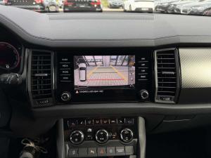 Pelēks Skoda Kodiaq 2022 Šauļi, ar dzinēja tilpumu 1.50 L un nobraukumu 178 tūkst. km par 26990 €, foto 32 vietnē AUTOMOTO.COM.LV
