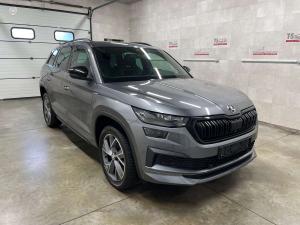 Grey Skoda Kodiaq 2022 in Marijampole, with an engine capacity of 1.50 L and mileage of 198 thousand km for 23474 €, photo 4 on AUTOMOTO.COM.LV