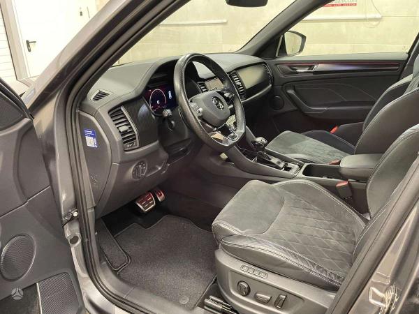 Pelēks Skoda Kodiaq 2022 Marijampole, ar dzinēja tilpumu 1.50 L un nobraukumu 198 tūkst. km par 23474 €, foto 7 vietnē AUTOMOTO.COM.LV