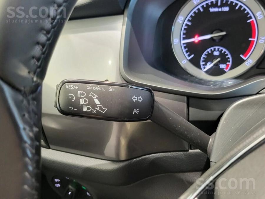 Pelēks Skoda Kodiaq 2022 Rīga, ar dzinēja tilpumu 1.50 L un nobraukumu 119 tūkst. km par 21490 €, foto 14 vietnē AUTOMOTO.COM.LV