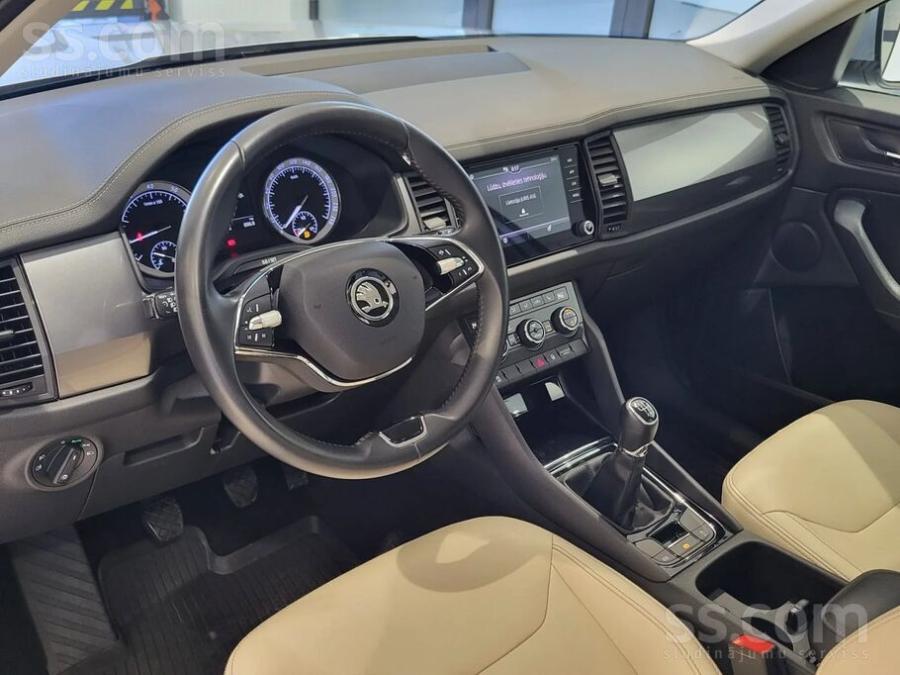 Pelēks Skoda Kodiaq 2022 Rīga, ar dzinēja tilpumu 1.50 L un nobraukumu 119 tūkst. km par 21490 €, foto 15 vietnē AUTOMOTO.COM.LV