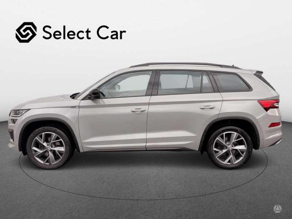 Pelēks Skoda Kodiaq 2022 Viļņa, ar dzinēja tilpumu 1.97 L un nobraukumu 155 tūkst. km par 27700 €, foto 3 vietnē AUTOMOTO.COM.LV