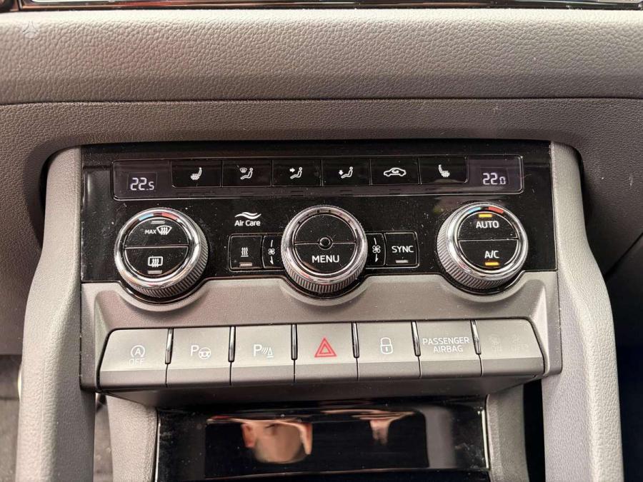 Grey Skoda Kodiaq 2022 in Vilnius, with an engine capacity of 1.97 L and mileage of 155 thousand km for 27700 €, photo 23 on AUTOMOTO.COM.LV