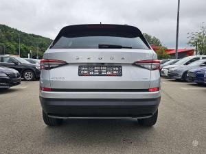 Pelēks Skoda Kodiaq 2022 Viļņa, ar dzinēja tilpumu 1.97 L un nobraukumu 193 tūkst. km par 22900 €, foto 7 vietnē AUTOMOTO.COM.LV