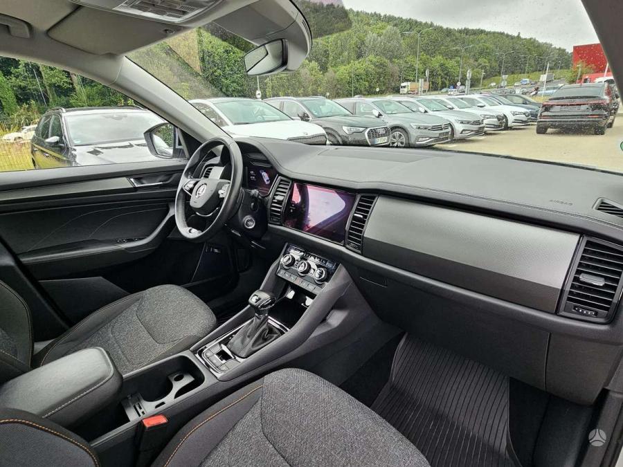 Pelēks Skoda Kodiaq 2022 Viļņa, ar dzinēja tilpumu 1.97 L un nobraukumu 193 tūkst. km par 22900 €, foto 11 vietnē AUTOMOTO.COM.LV