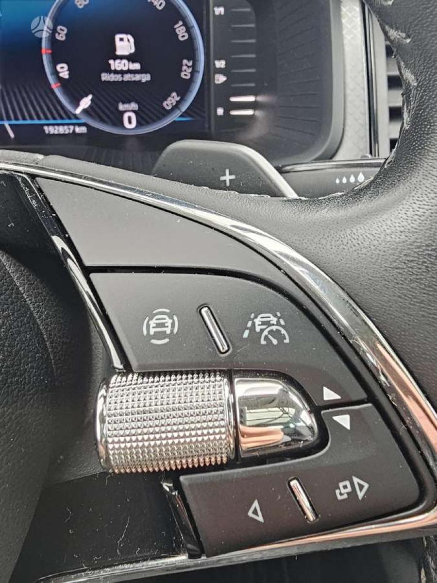Pelēks Skoda Kodiaq 2022 Viļņa, ar dzinēja tilpumu 1.97 L un nobraukumu 193 tūkst. km par 22900 €, foto 28 vietnē AUTOMOTO.COM.LV