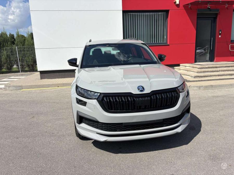 Grey Skoda Kodiaq 2022 in Panevezys, with an engine capacity of 1.97 L and mileage of 178 thousand km for 22500 €, photo 3 on AUTOMOTO.COM.LV