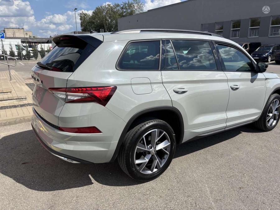 Grey Skoda Kodiaq 2022 in Panevezys, with an engine capacity of 1.97 L and mileage of 178 thousand km for 22500 €, photo 8 on AUTOMOTO.COM.LV