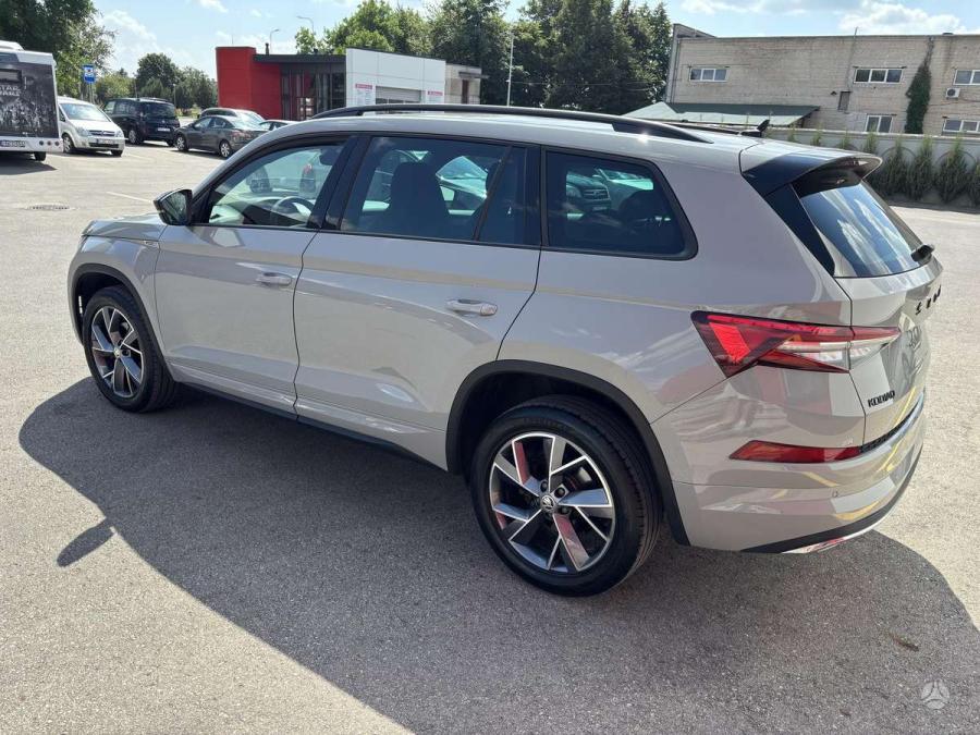 Grey Skoda Kodiaq 2022 in Panevezys, with an engine capacity of 1.97 L and mileage of 178 thousand km for 22500 €, photo 9 on AUTOMOTO.COM.LV
