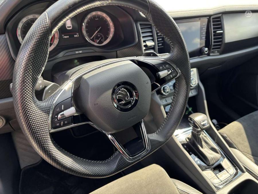Grey Skoda Kodiaq 2022 in Panevezys, with an engine capacity of 1.97 L and mileage of 178 thousand km for 22500 €, photo 16 on AUTOMOTO.COM.LV
