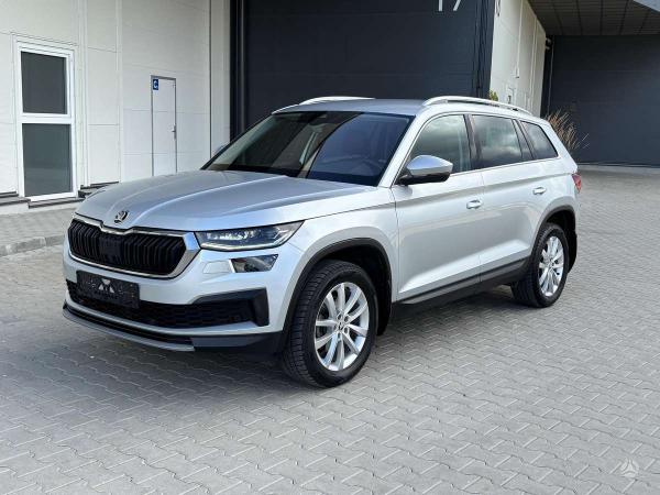 Pelēks Skoda Kodiaq 2022 Viļņa, ar dzinēja tilpumu 1.97 L un nobraukumu 118 tūkst. km par 28300 €, foto 1 vietnē AUTOMOTO.COM.LV