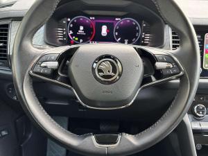Серый Шкода Kodiaq 2022 в Вильнюс, объемом двигателя 1.97 л и пробегом 118 тыс. км за 28300 €, фото 13 на AUTOMOTO.COM.LV