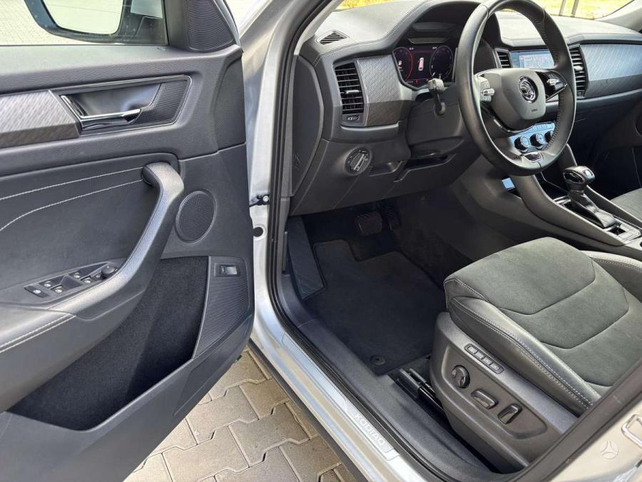 Серый Шкода Kodiaq 2022 в Вильнюс, объемом двигателя 1.97 л и пробегом 118 тыс. км за 28300 €, фото 15 на AUTOMOTO.COM.LV