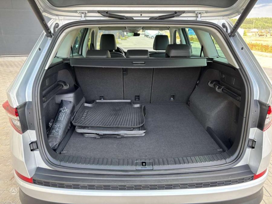Серый Шкода Kodiaq 2022 в Вильнюс, объемом двигателя 1.97 л и пробегом 118 тыс. км за 28300 €, фото 20 на AUTOMOTO.COM.LV