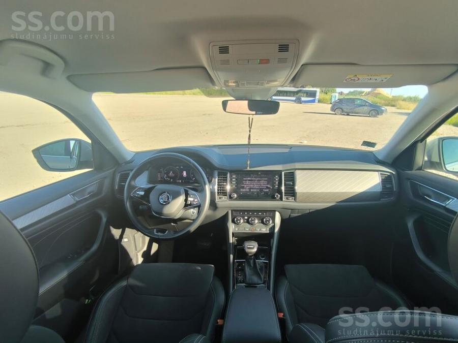 Pelēks Skoda Kodiaq 2022 Rīga, ar dzinēja tilpumu 1.50 L un nobraukumu 61 tūkst. km par 26500 €, foto 7 vietnē AUTOMOTO.COM.LV
