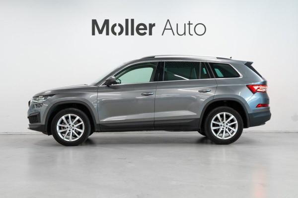 Pelēks Skoda Kodiaq 2022 Viļņa, ar dzinēja tilpumu 2.00 L un nobraukumu 159 tūkst. km par 24500 €, foto 6 vietnē AUTOMOTO.COM.LV