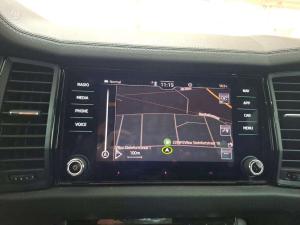 Серый Шкода Kodiaq 2022 в Вильнюс, объемом двигателя 1.50 л и пробегом 103 тыс. км за 27470 €, фото 12 на AUTOMOTO.COM.LV