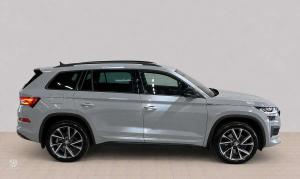 Grey Skoda Kodiaq 2022 in Kaunas, with an engine capacity of 1.98 L and mileage of 86 thousand km for 32800 €, photo 5 on AUTOMOTO.COM.LV