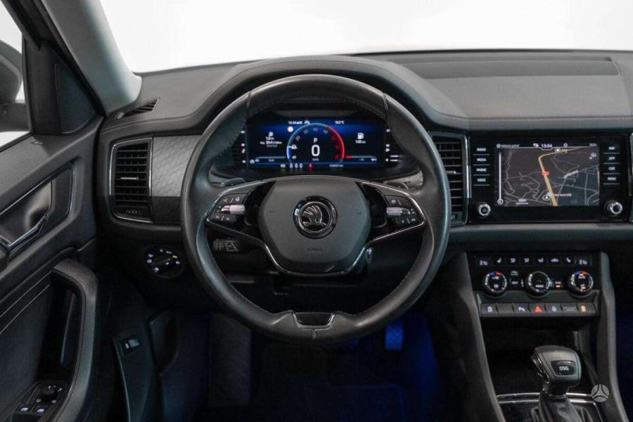 Grey Skoda Kodiaq 2022 in Vilnius, with an engine capacity of 2.00 L and mileage of 159 thousand km for 24500 €, photo 10 on AUTOMOTO.COM.LV