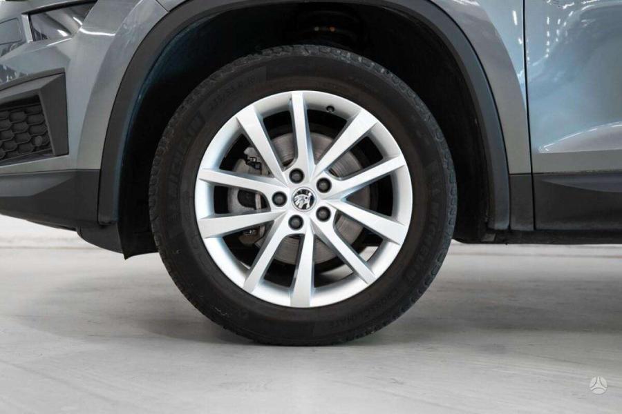 Grey Skoda Kodiaq 2022 in Vilnius, with an engine capacity of 2.00 L and mileage of 159 thousand km for 24500 €, photo 26 on AUTOMOTO.COM.LV