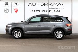 Pelēks Skoda Kodiaq 2022 Rīga, ar dzinēja tilpumu 1.50 L un nobraukumu 99 tūkst. km par 23200 €, foto 5 vietnē AUTOMOTO.COM.LV