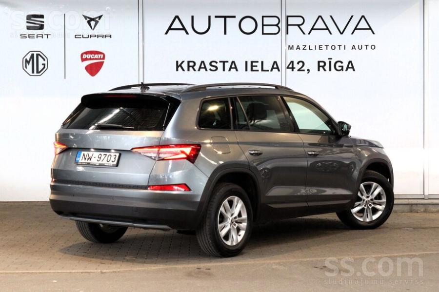 Pelēks Skoda Kodiaq 2022 Rīga, ar dzinēja tilpumu 1.50 L un nobraukumu 99 tūkst. km par 23200 €, foto 9 vietnē AUTOMOTO.COM.LV
