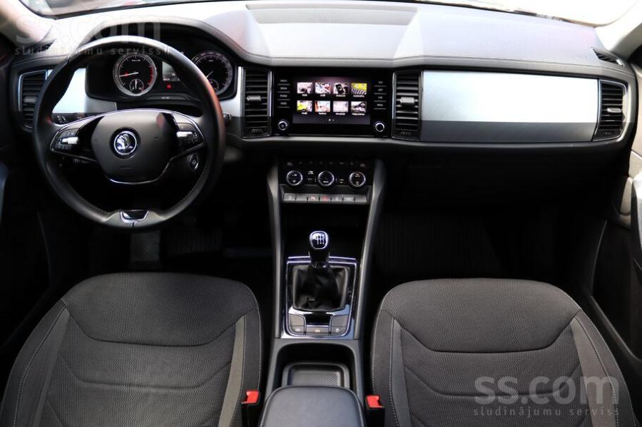 Pelēks Skoda Kodiaq 2022 Rīga, ar dzinēja tilpumu 1.50 L un nobraukumu 99 tūkst. km par 23200 €, foto 11 vietnē AUTOMOTO.COM.LV