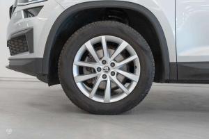 Pelēks Skoda Kodiaq 2022 Viļņa, ar dzinēja tilpumu 2.00 L un nobraukumu 159 tūkst. km par 25050 €, foto 24 vietnē AUTOMOTO.COM.LV