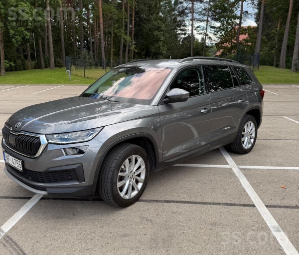 Pelēks Skoda Kodiaq 2022 Rīga, ar dzinēja tilpumu 2.00 L un nobraukumu 122 tūkst. km par 25000 €, foto 2 vietnē AUTOMOTO.COM.LV