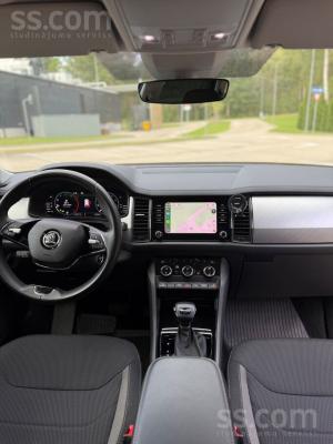 Pelēks Skoda Kodiaq 2022 Rīga, ar dzinēja tilpumu 2.00 L un nobraukumu 122 tūkst. km par 25000 €, foto 5 vietnē AUTOMOTO.COM.LV