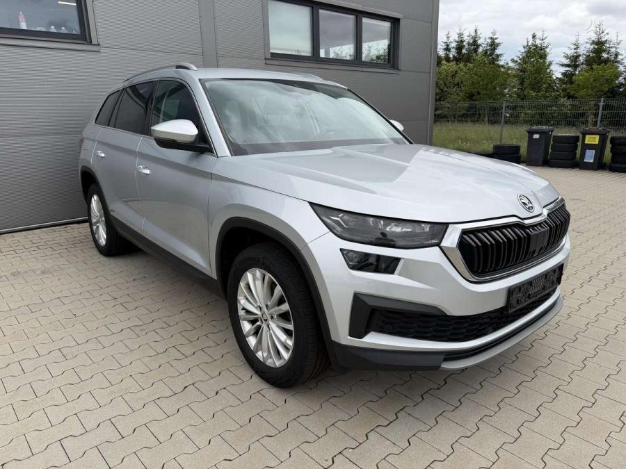 Серый Шкода Kodiaq 2022 в Шяуляй, объемом двигателя 1.50 л и пробегом 193 тыс. км за 22978 €, фото 3 на AUTOMOTO.COM.LV