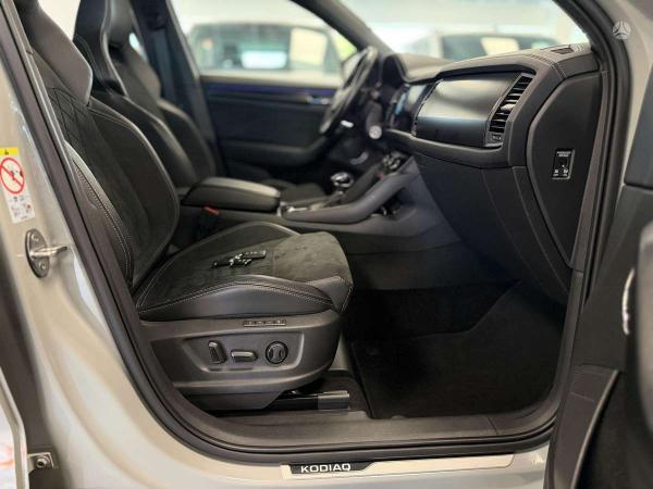 Pelēks Skoda Kodiaq 2022 Klaipėda, ar dzinēja tilpumu 1.97 L un nobraukumu 250 tūkst. km par 29950 €, foto 9 vietnē AUTOMOTO.COM.LV