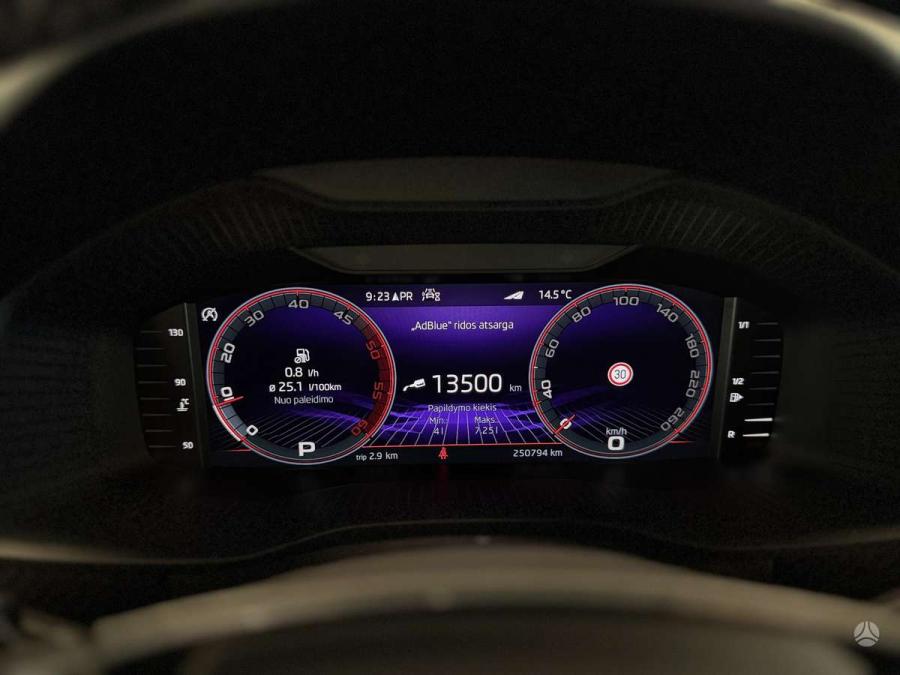 Серый Шкода Kodiaq 2022 в Клайпеда, объемом двигателя 1.97 л и пробегом 250 тыс. км за 29950 €, фото 15 на AUTOMOTO.COM.LV