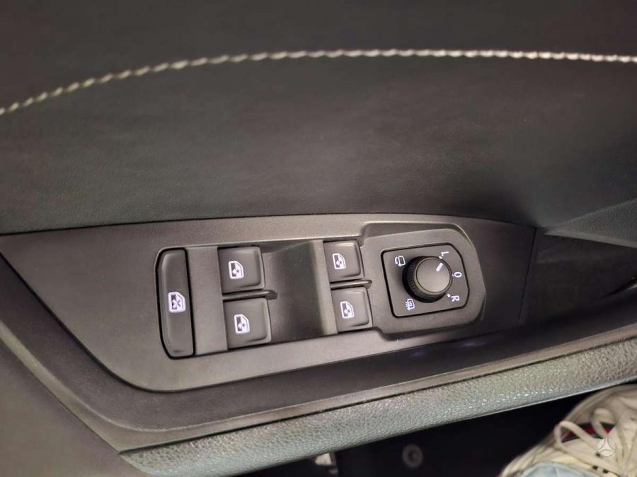 Pelēks Skoda Kodiaq 2022 Kauņa, ar dzinēja tilpumu 1.97 L un nobraukumu 161 tūkst. km par 22800 €, foto 16 vietnē AUTOMOTO.COM.LV