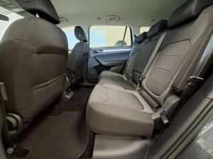 Pelēks Skoda Kodiaq 2022 Kauņa, ar dzinēja tilpumu 1.97 L un nobraukumu 161 tūkst. km par 22800 €, foto 33 vietnē AUTOMOTO.COM.LV