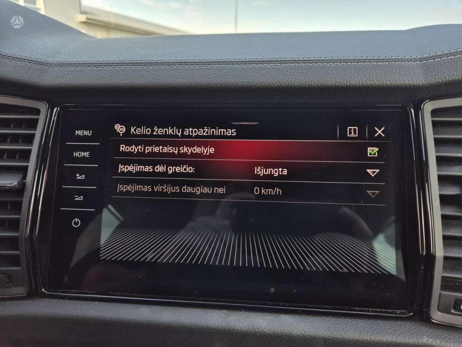 Pelēks Skoda Kodiaq 2022 Šauļi, ar dzinēja tilpumu 1.50 L un nobraukumu 218 tūkst. km par 24800 €, foto 39 vietnē AUTOMOTO.COM.LV