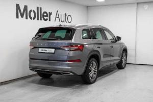 Grey Skoda Kodiaq 2022 in Vilnius, with an engine capacity of 2.00 L and mileage of 157 thousand km for 32500 €, photo 4 on AUTOMOTO.COM.LV