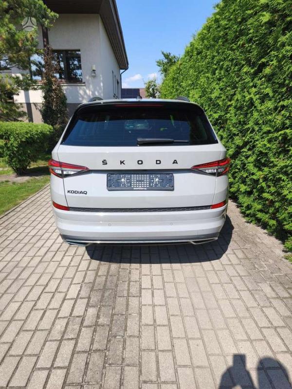Серый Шкода Kodiaq 2022 в Калвария, объемом двигателя 1.50 л и пробегом 104 тыс. км за 28980 €, фото 8 на AUTOMOTO.COM.LV