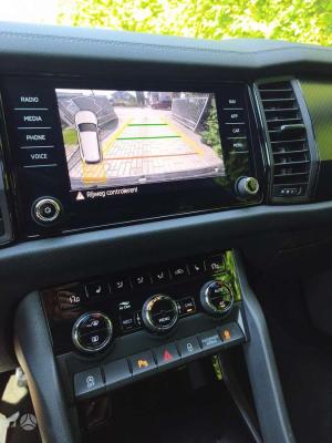 Серый Шкода Kodiaq 2022 в Калвария, объемом двигателя 1.50 л и пробегом 104 тыс. км за 28980 €, фото 19 на AUTOMOTO.COM.LV