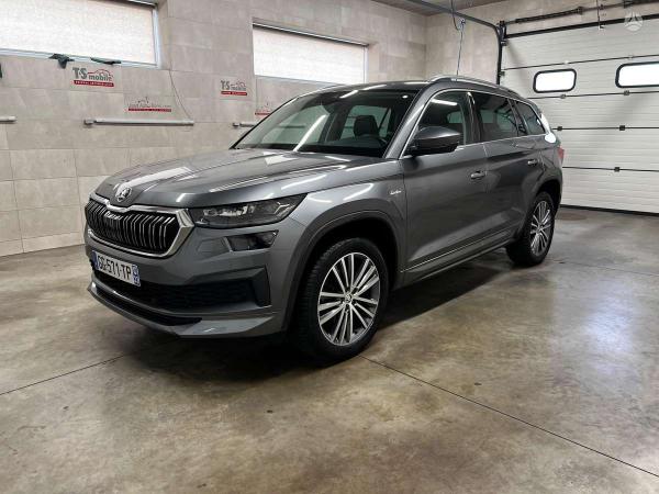 Серый Шкода Kodiaq 2022 в Мариямполе, объемом двигателя 1.50 л и пробегом 172 тыс. км за 27225 €, фото 1 на AUTOMOTO.COM.LV