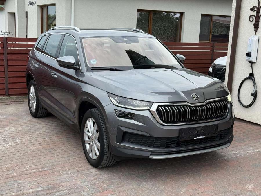 Pelēks Skoda Kodiaq 2022 Šauļi, ar dzinēja tilpumu 1.50 L un nobraukumu 168 tūkst. km par 23290 €, foto 4 vietnē AUTOMOTO.COM.LV
