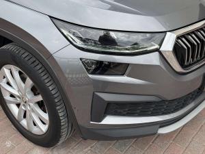 Pelēks Skoda Kodiaq 2022 Šauļi, ar dzinēja tilpumu 1.50 L un nobraukumu 168 tūkst. km par 23290 €, foto 5 vietnē AUTOMOTO.COM.LV