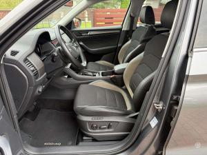 Pelēks Skoda Kodiaq 2022 Šauļi, ar dzinēja tilpumu 1.50 L un nobraukumu 168 tūkst. km par 23290 €, foto 12 vietnē AUTOMOTO.COM.LV