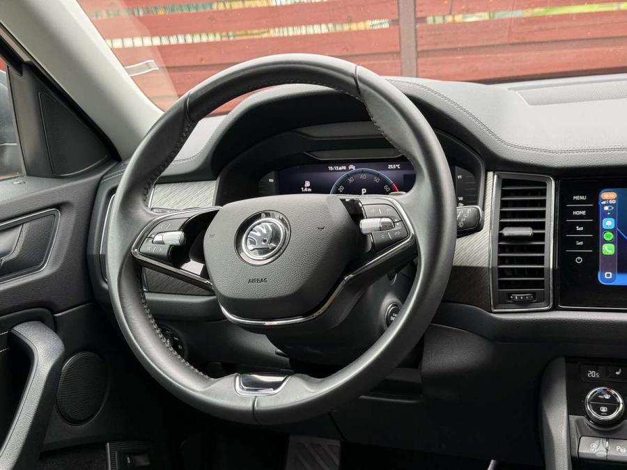 Pelēks Skoda Kodiaq 2022 Šauļi, ar dzinēja tilpumu 1.50 L un nobraukumu 168 tūkst. km par 23290 €, foto 16 vietnē AUTOMOTO.COM.LV