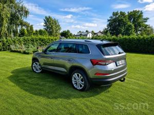 Pelēks Skoda Kodiaq 2022 Rīga, ar dzinēja tilpumu 2.00 L un nobraukumu 87 tūkst. km par 28400 €, foto 6 vietnē AUTOMOTO.COM.LV