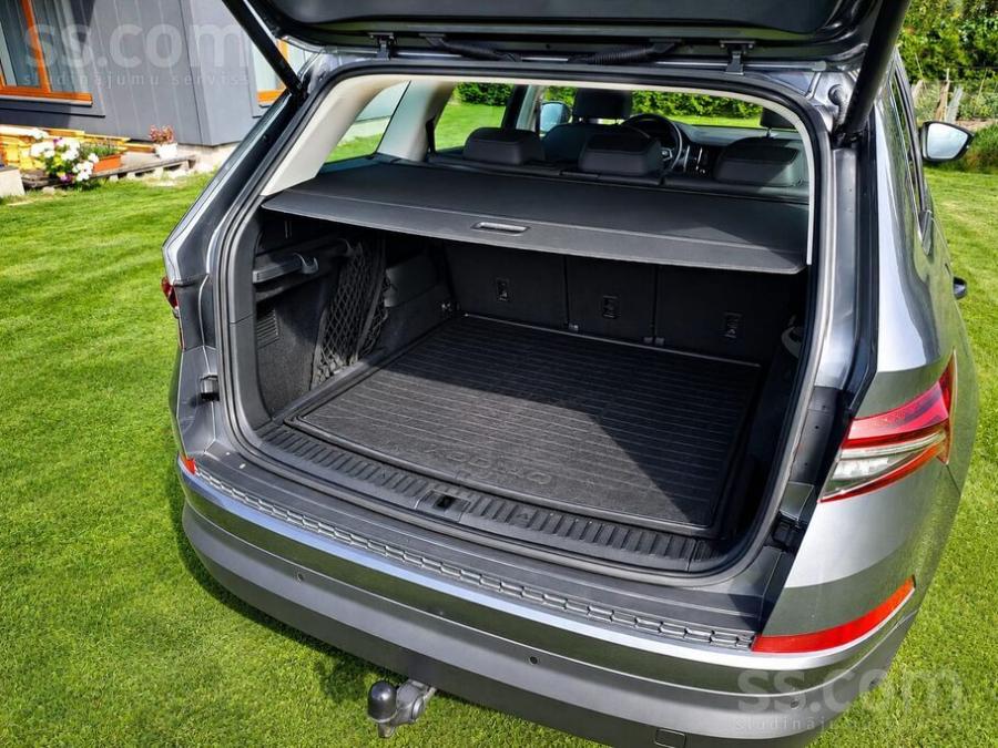 Pelēks Skoda Kodiaq 2022 Rīga, ar dzinēja tilpumu 2.00 L un nobraukumu 87 tūkst. km par 28400 €, foto 17 vietnē AUTOMOTO.COM.LV