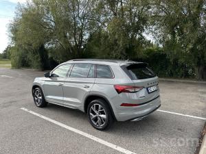 Pelēks Skoda Kodiaq 2022 Rīga, ar dzinēja tilpumu 1.50 L un nobraukumu 88 tūkst. km par 30000 €, foto 4 vietnē AUTOMOTO.COM.LV